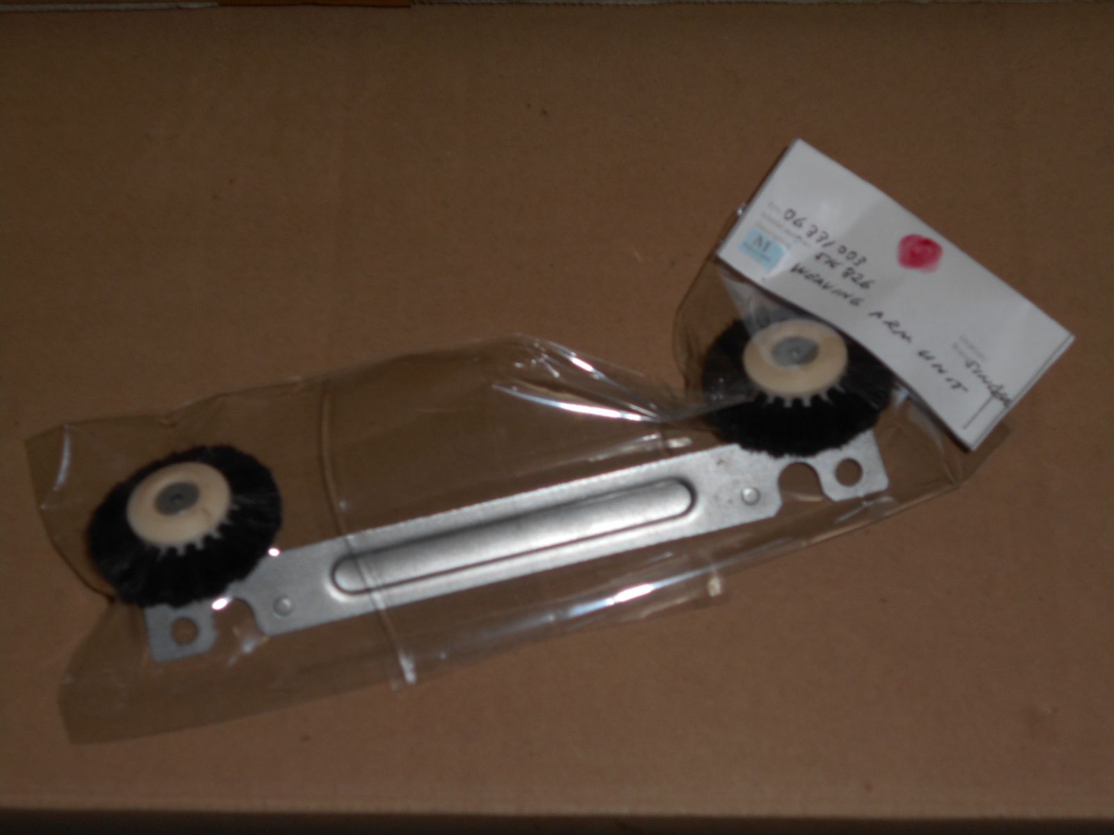 06331003 Singer SK326 Weaving arm unit – Maxisew Data EZI