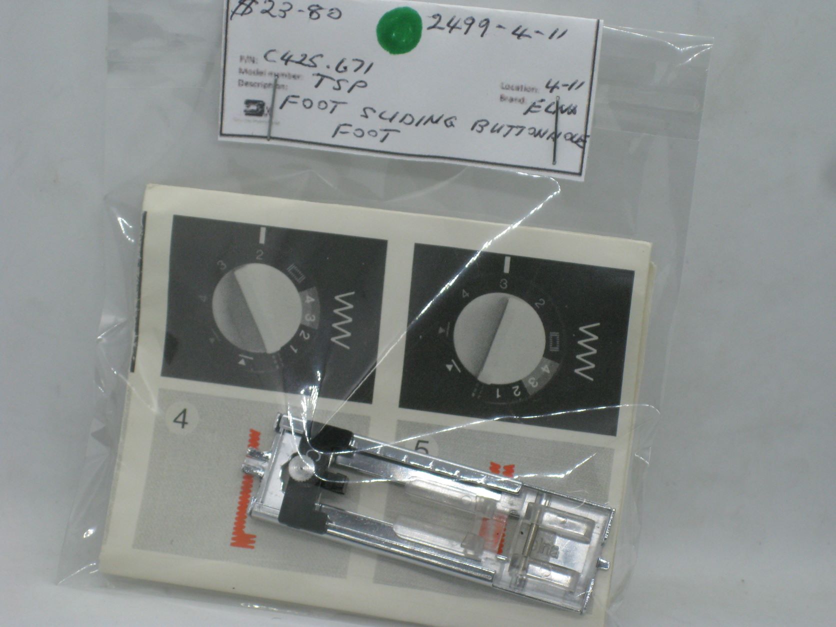 C425.671 Sliding button foot. Elna TSP sewing machine – Maxisew Data EZI