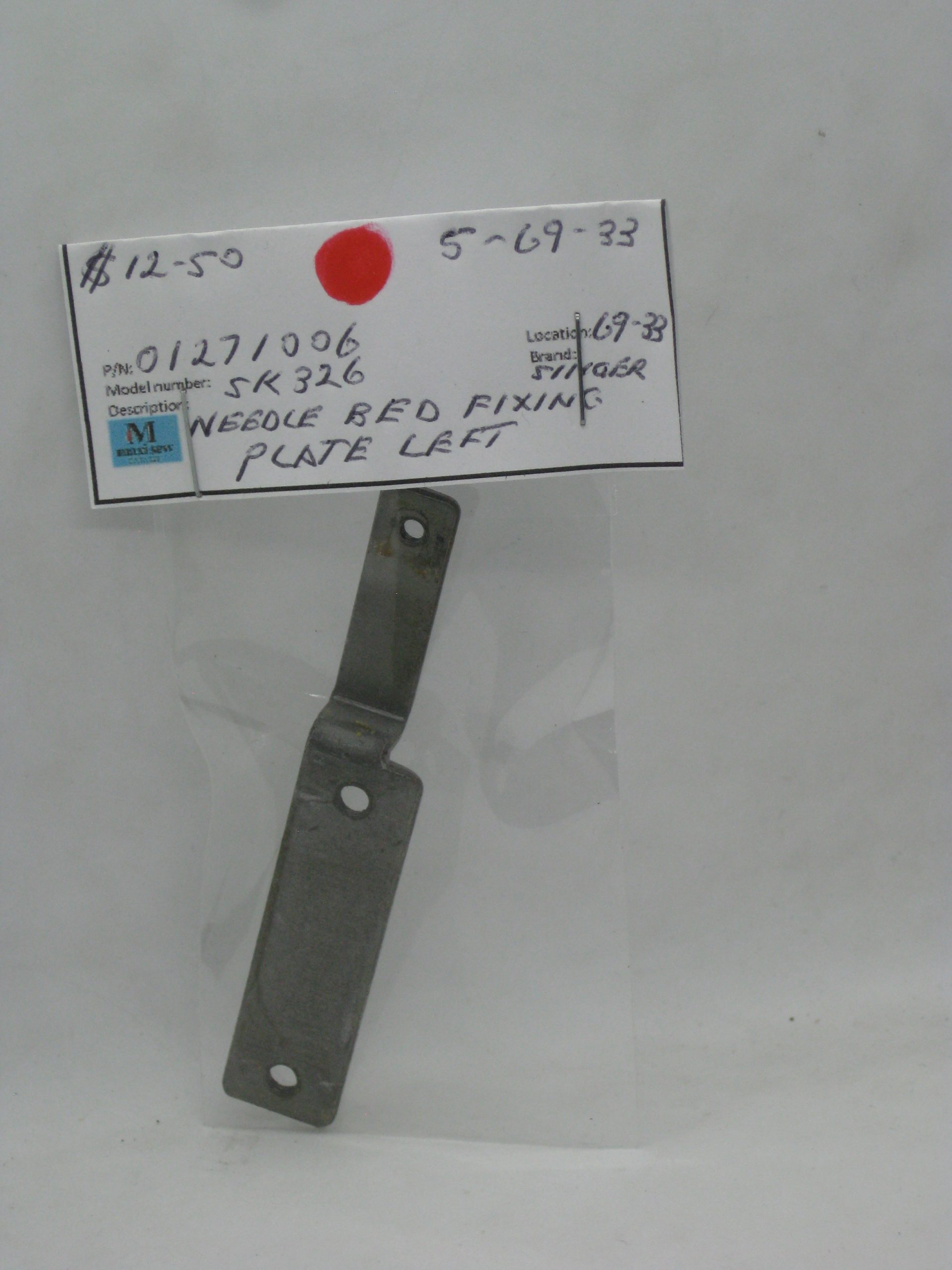 01271006 needle bed fixing plate left. Singer SK326 knitter. – Maxisew ...