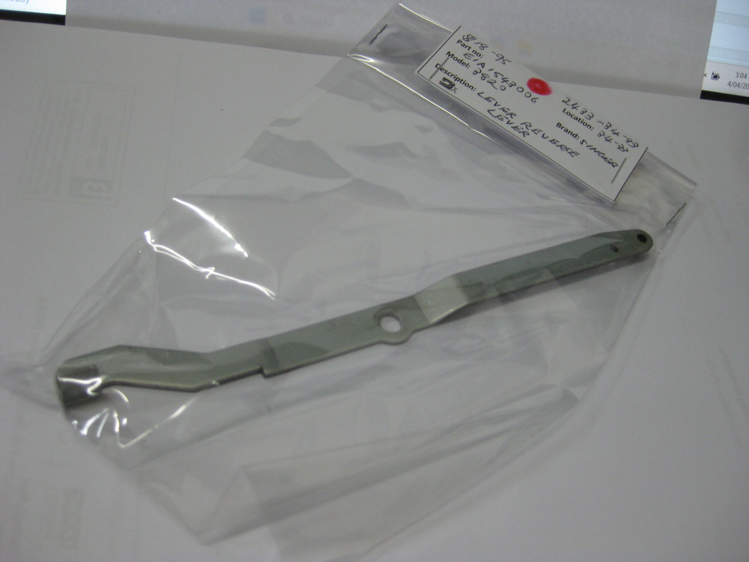 E1A1543006 lever reverse lever. Singer 3820 sewing machine. – Maxisew ...