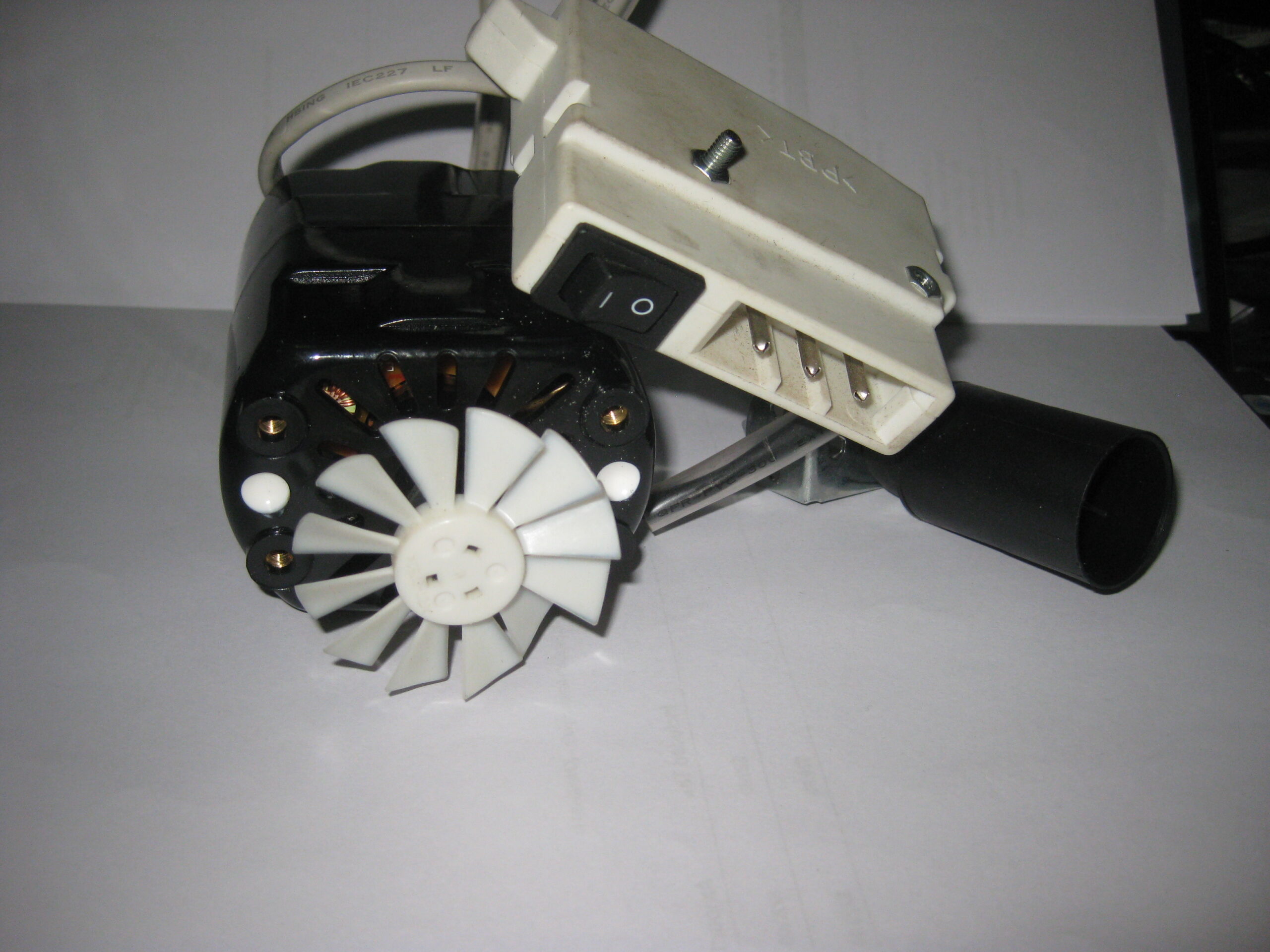 Brother motor BM-2600 sewing machine. – Maxisew Data EZI