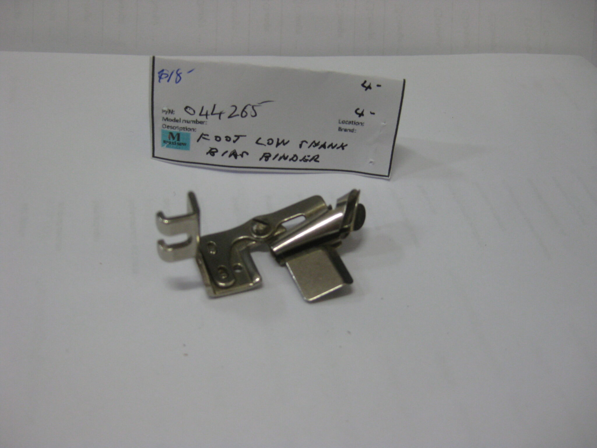 044265 low shank bias binding foot. Singer sewing machine – Maxisew ...
